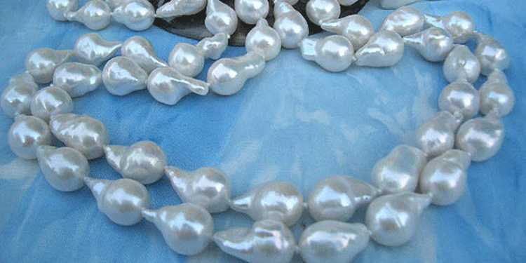 Baroque Pearls: A Versatile Gem for All Ages