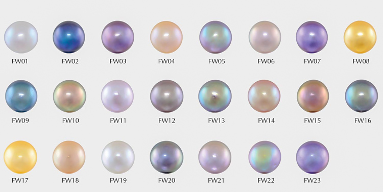 A Quick Guide to Choosing the Perfect Pearl Color