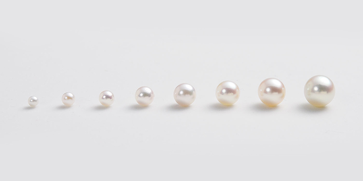 Akoya Pearl Buyer's Guide: Everything You Need to Know