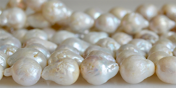 Baroque Pearls - Your Ultimate Guide to Choosing the New Nonconformists ...