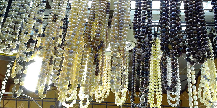 Exploring the Best Pearls: Types, Qualities, and Buying Considerations