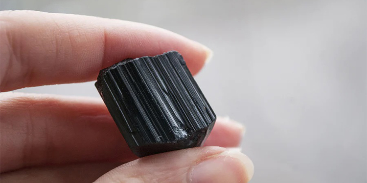 The Ultimate List of Black Gemstones: Meaning, Properties, and Uses