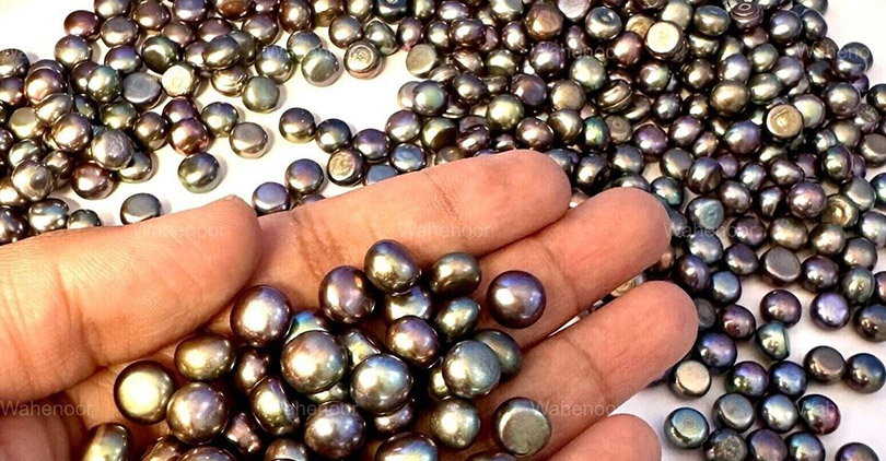 Black Pearls: Meaning, Properties, and Intriguing Facts