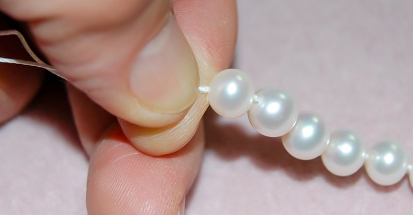 DIY Pearl Necklaces: Simple To Elegant Pieces With Easy Steps