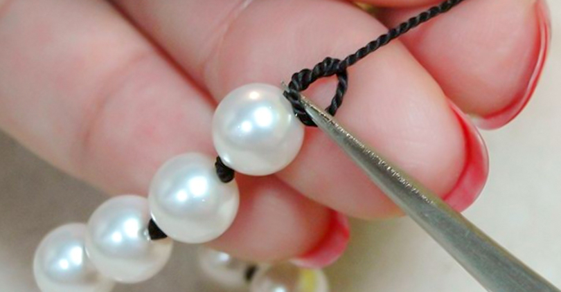 DIY Pearl Necklaces: Simple To Elegant Pieces With Easy Steps