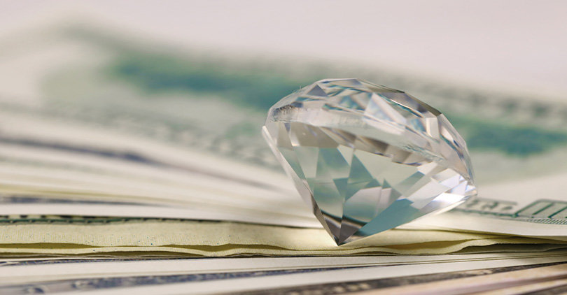 Diamonds vs Pearls: Which Gemstone Is Truly More Valuable?