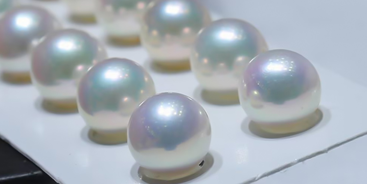 Distinguishing Real Pearls from Fakes: A Simple Guide