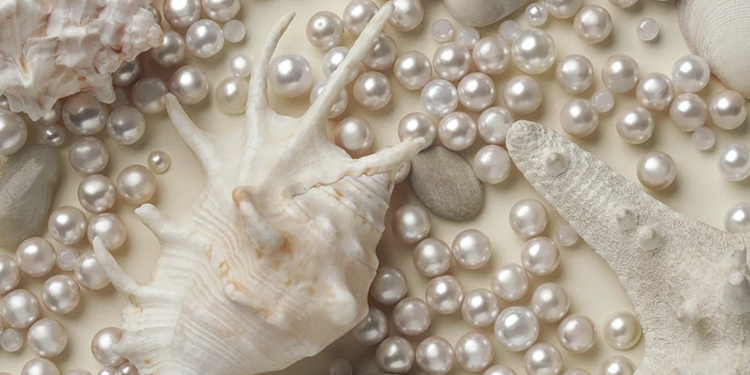 Embracing the Magic of June Birthstones: Unleashing Their ...
