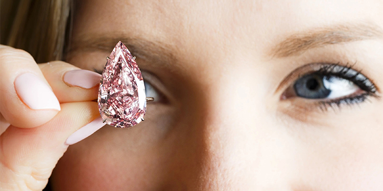 18+ Most Expensive Stones and Jewelry from Auctions