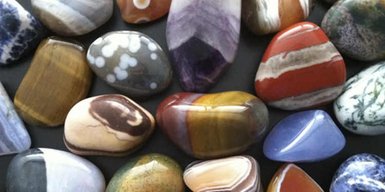 The Ultimate Guide to Valuable Gemstones: Types, Value, and Uses