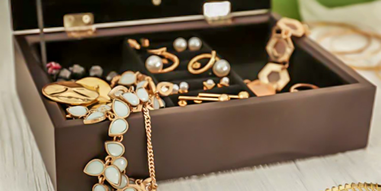 How Much Can A Pearl Jewelry Cost?