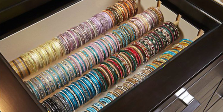 How Should You Store Your Jewelry: Tips & Tricks