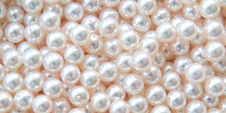 Japanese Pearls: Akoya, Biwa & Kasumi