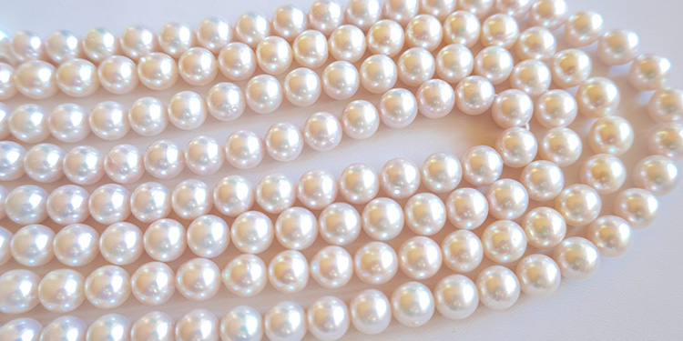 Japanese Pearls: Akoya, Biwa & Kasumi