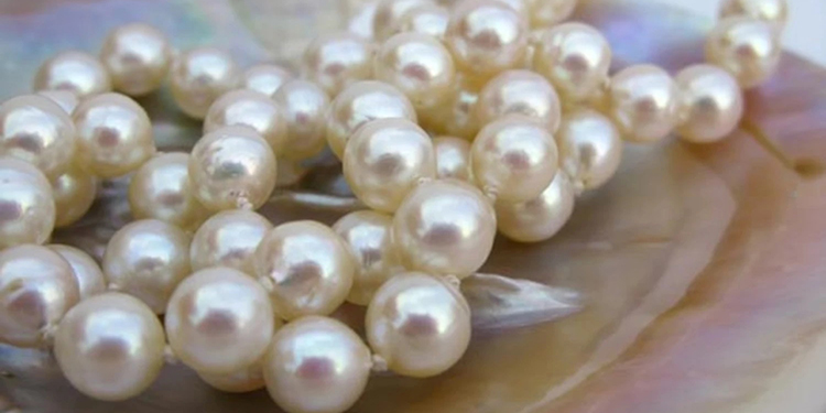 The Most Popular Legends and Myths About Pearls: True or Fiction?