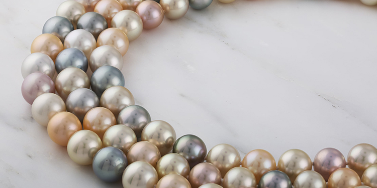 The Ultimate Pearl Necklace Buying Guide: What You Need to Know!