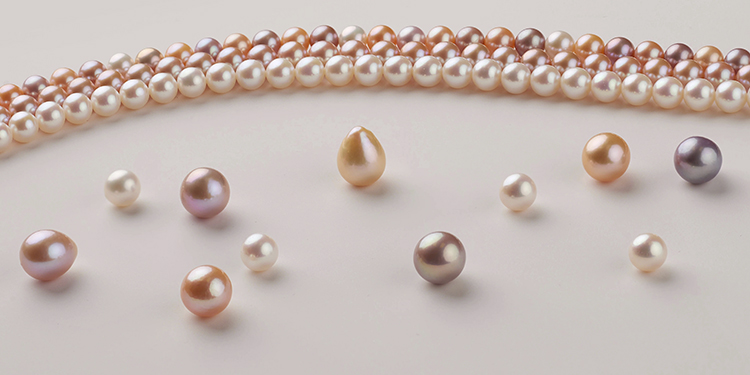 Unveiling the Secrets: How to Tell Real vs. Fake Pearls