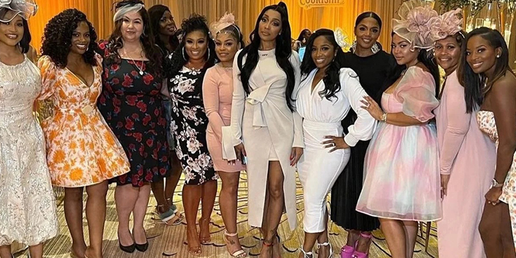 Tea Party Dresses: The Ultimate Guide on Tea Party Etiquette