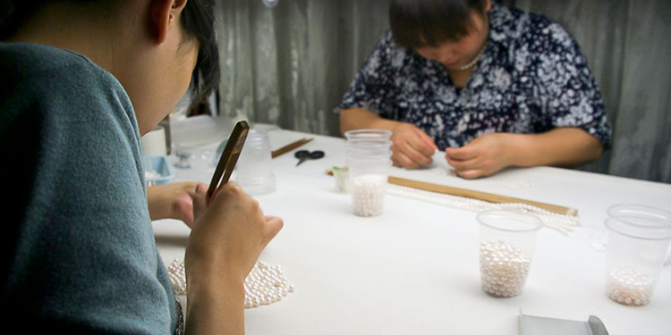 The Art of Pearl Stringing: A Beginner's Guide