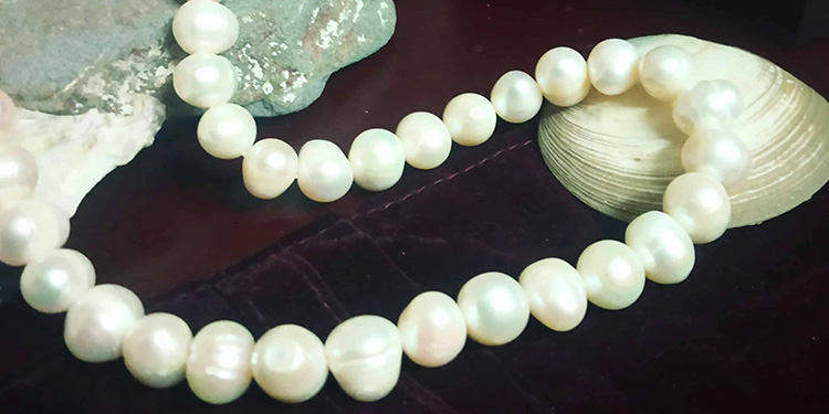 What Can Damage My Pearl Jewelry?