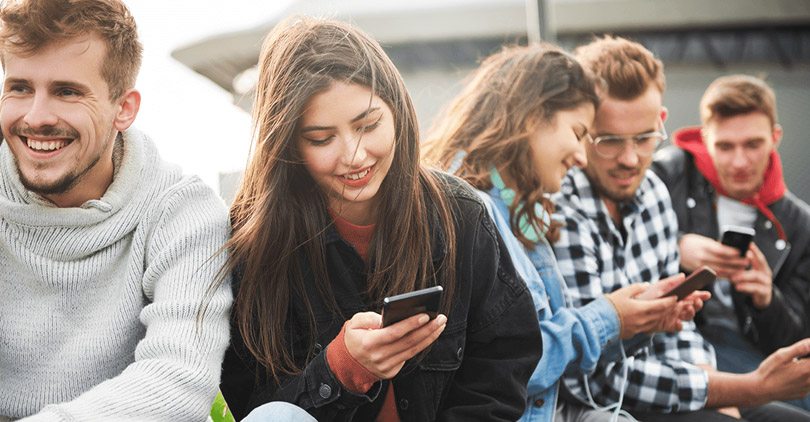 What Makes the 90s Grunge Aesthetic So Popular with Gen Z?