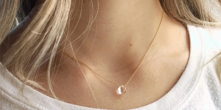 List of the Most Popular White Gemstones: Meanings & Properties