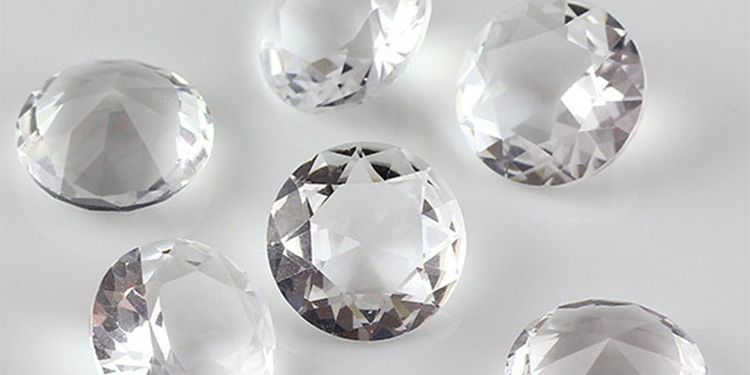 List of the Most Popular White Gemstones: Meanings & Properties
